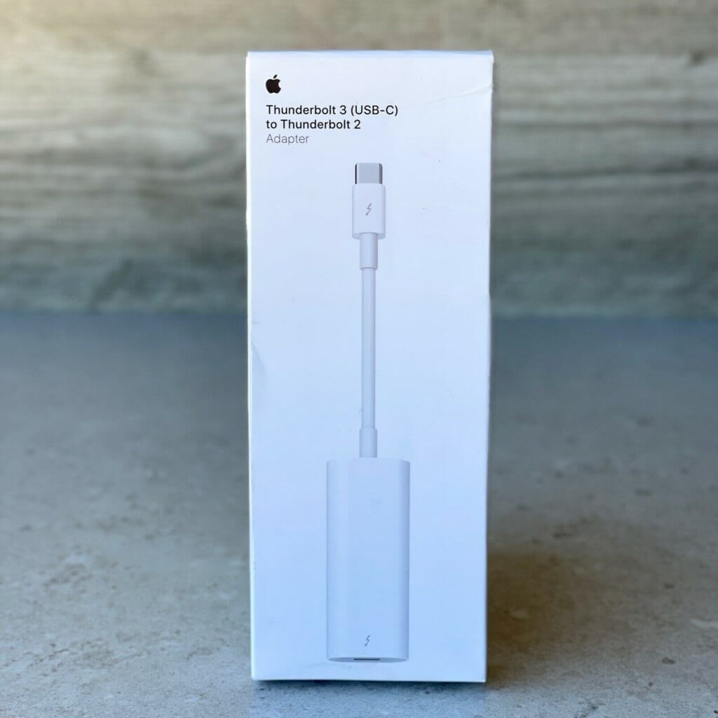 Adaptador Apple Thunderbolt 3 (USB-C) a Thunderbolt 2 - Portátil Shop